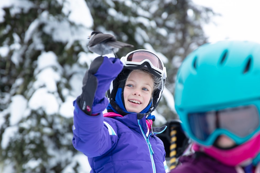 What Is Snow Blindness and How Dangerous Is It? - FITBOOK