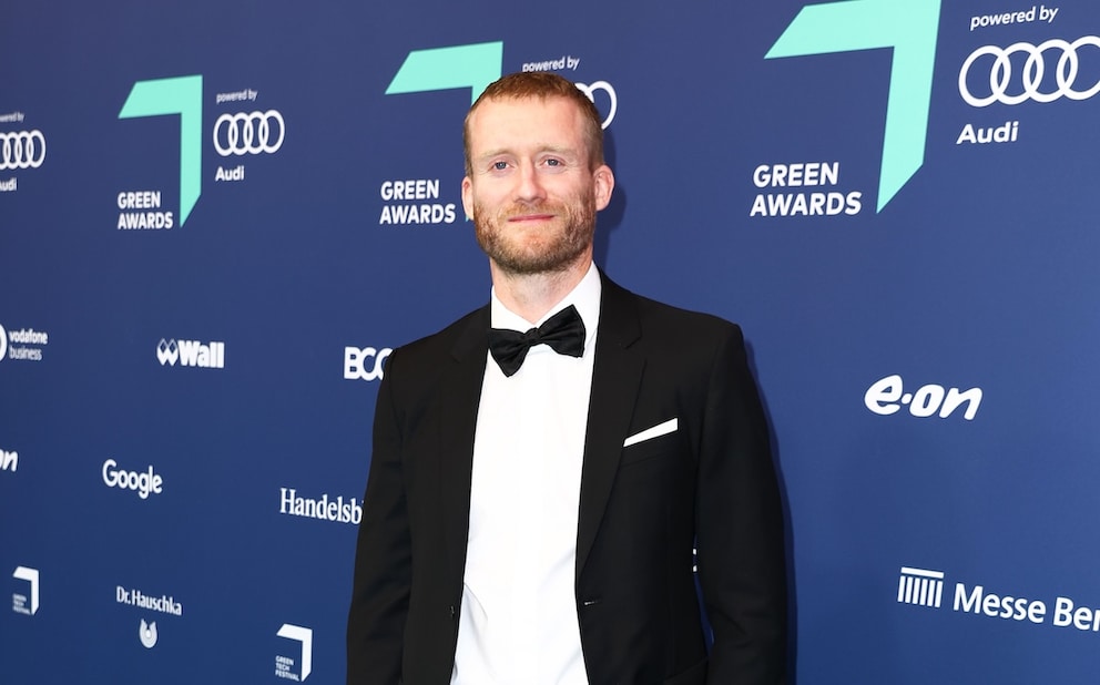 André Schürrle Pushes Limits in His Longest Run Yet