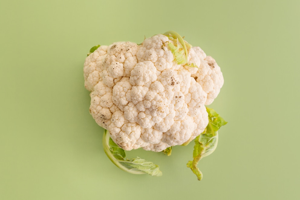 Can You Still Eat Cauliflower With Black Spots? - FITBOOK