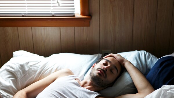 Those with these sleep patterns risk brain damage, study finds – FITBOOK