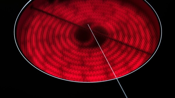 How an Infrared Cooktop Works - myHOMEBOOK