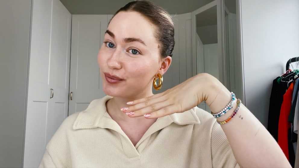 Sonny Loops Shows DIY Nail Design with Neonail – STYLEBOOK