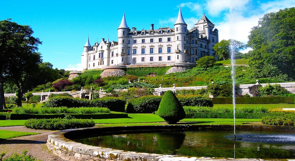 Why Dunrobin Castle Is the Scottish Hollywood Castle