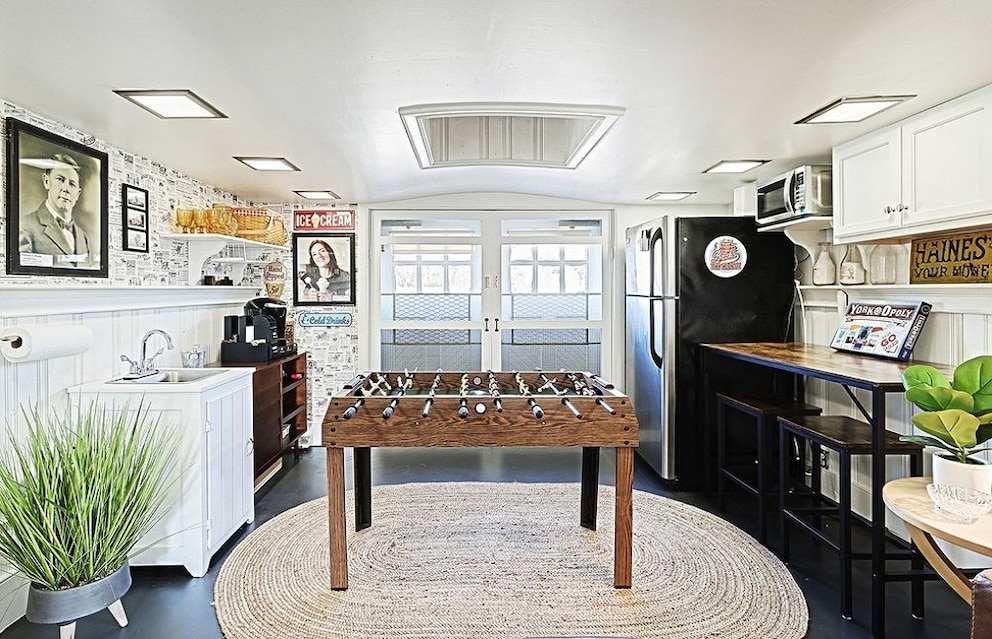 Haines Shoe House: You Can Stay in This Giant Shoe