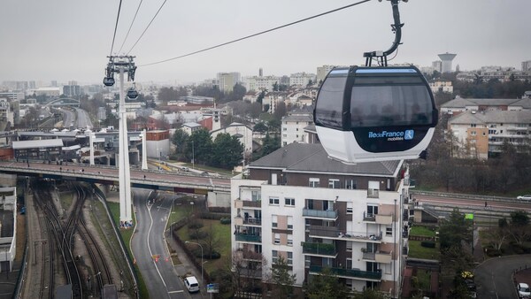 Longest Cable Car in Europe Connects Paris Suburbs