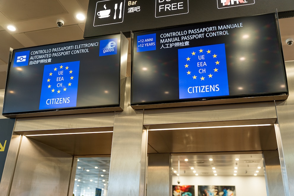 EES Causes Chaos at Airports