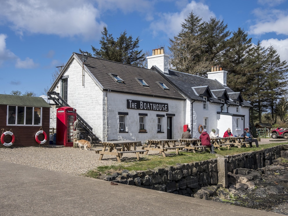 Ulva in Scotland: Island Closes Due to Influx of Visitors